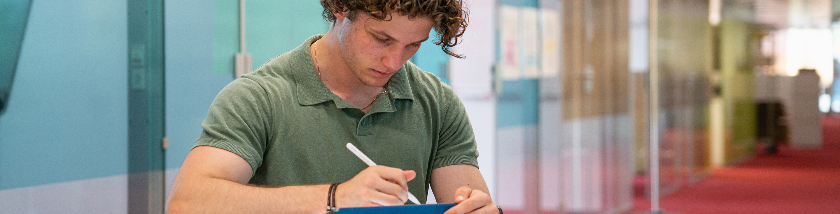 Starte deine Lehre als Interactive Media Designer/in EFZ